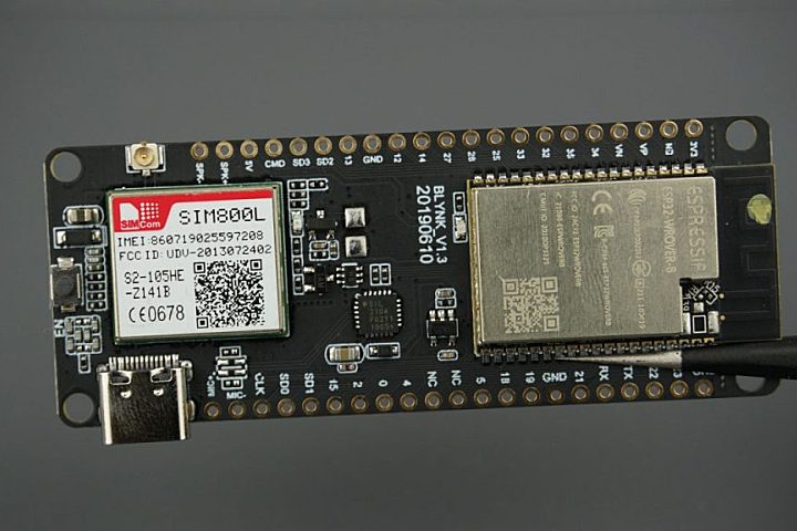 ESP32 带 SIM800L GSM/GPRS开发板介绍 – 趣讨教